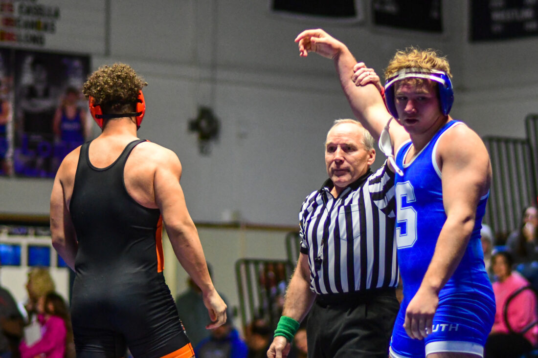 South wrestling falls to state-ranked Benton on Thursday | News, Sports ...